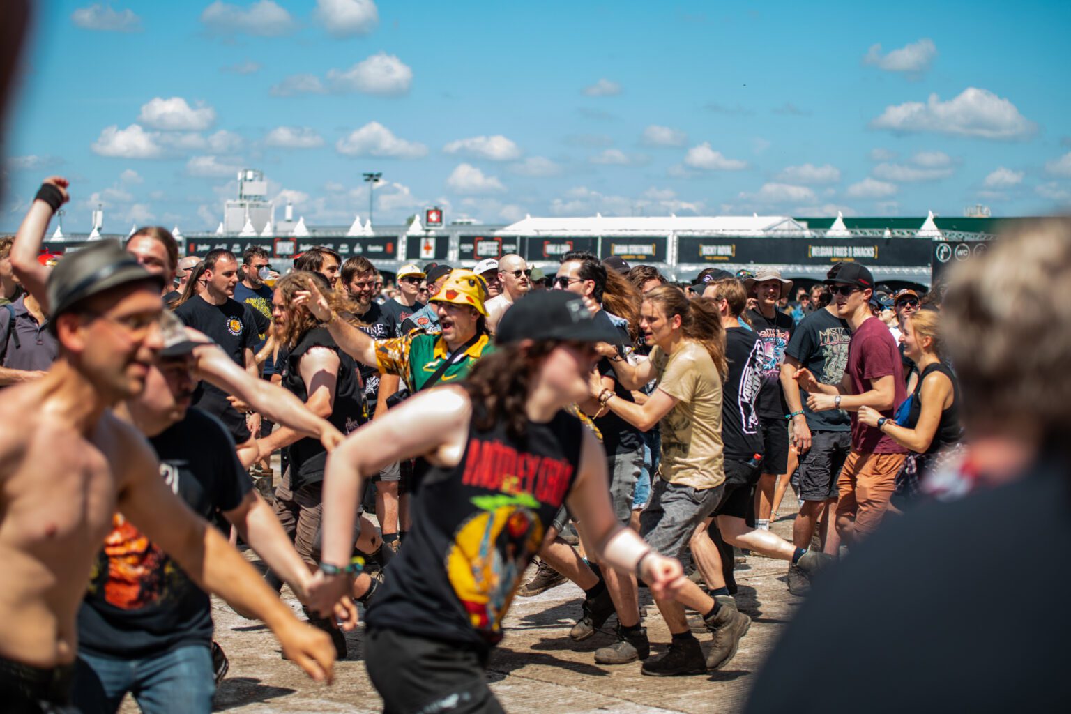 Graspop 2025 maakt prijzen en campinginfo bekend | Festileaks.com
