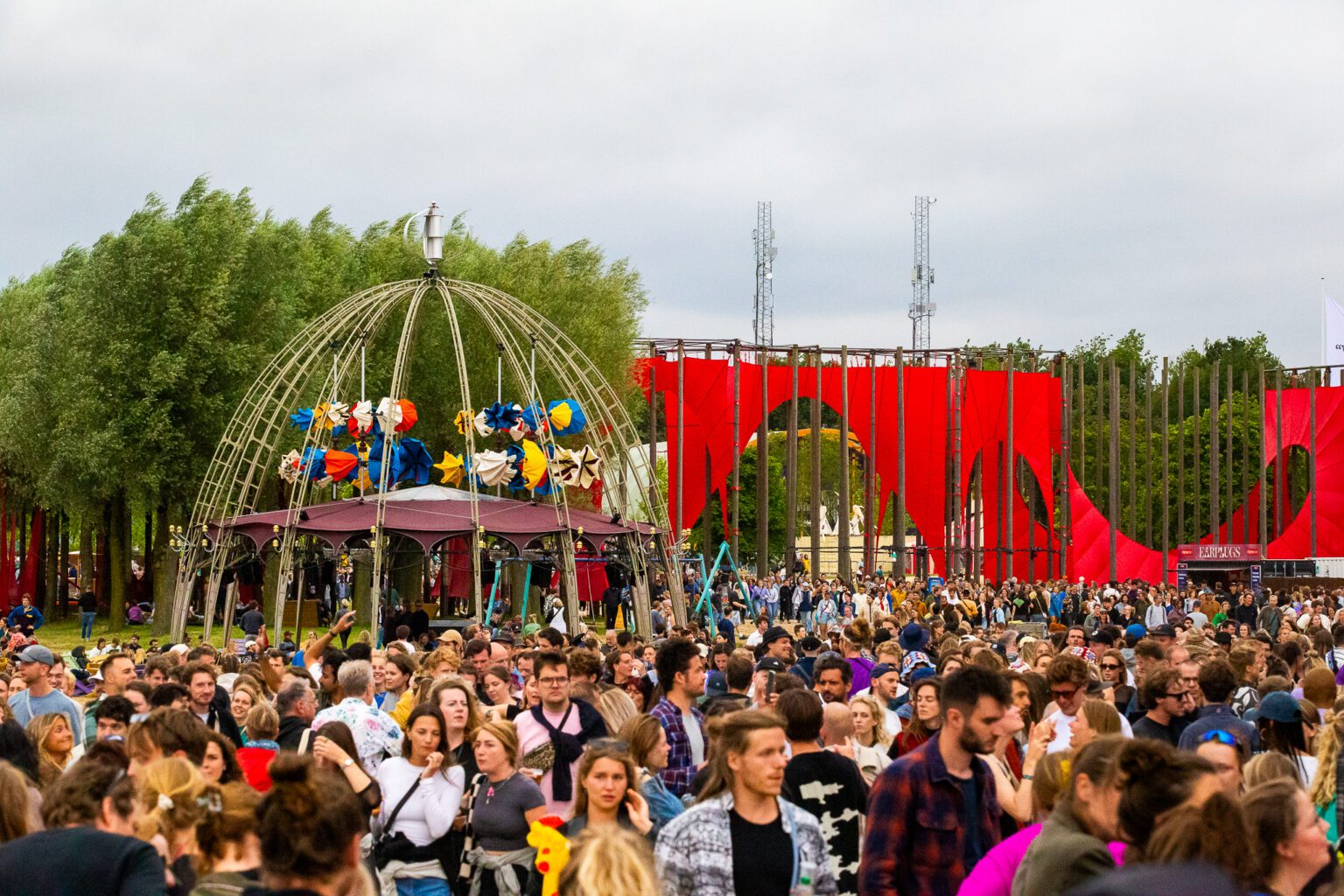 Vervoer naar Down The Rabbit Hole 2026: Alles over parkeren, trein en ...