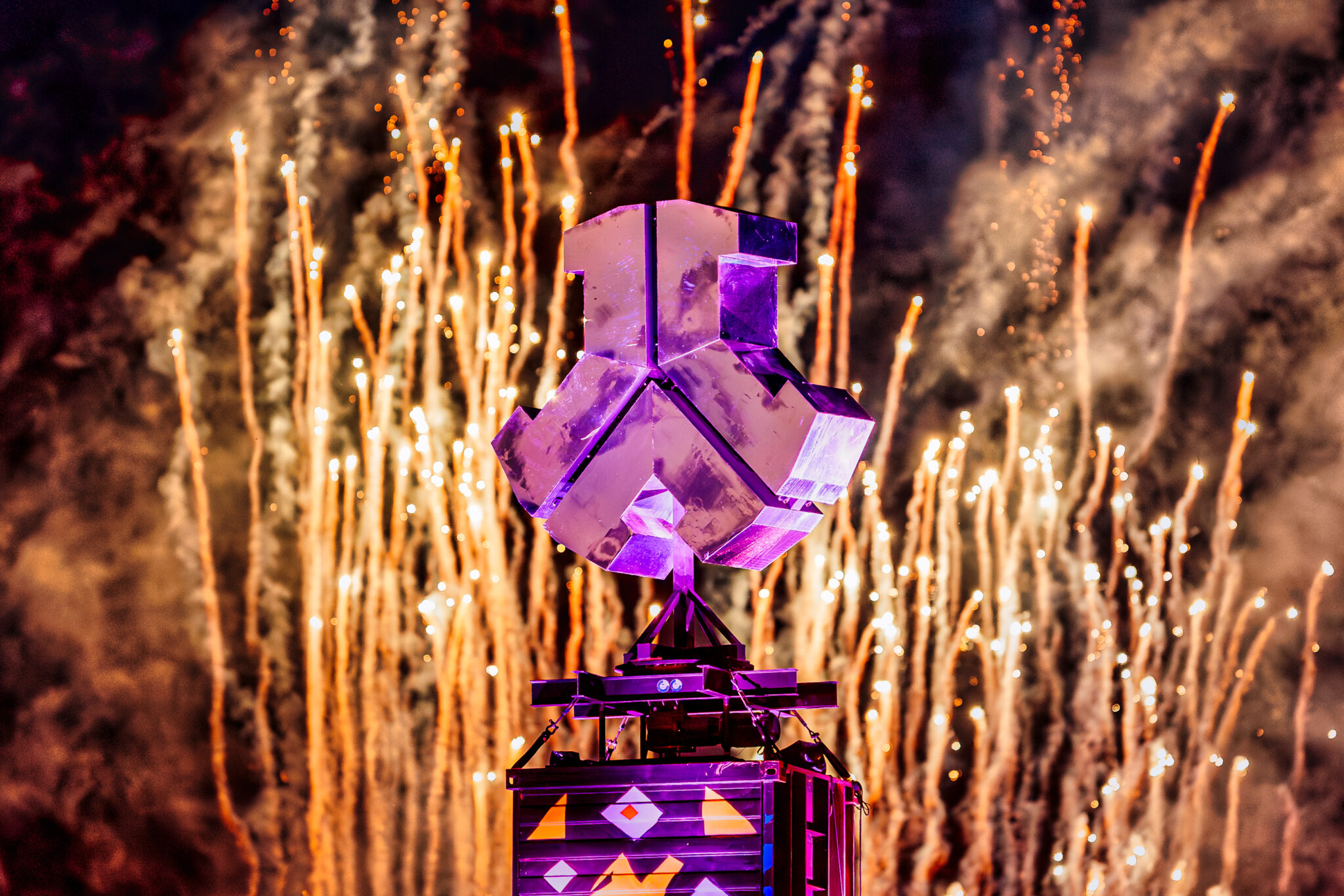 Defqon.1 Weekend Festival maakt het verschil: inclusief, internationaal ...