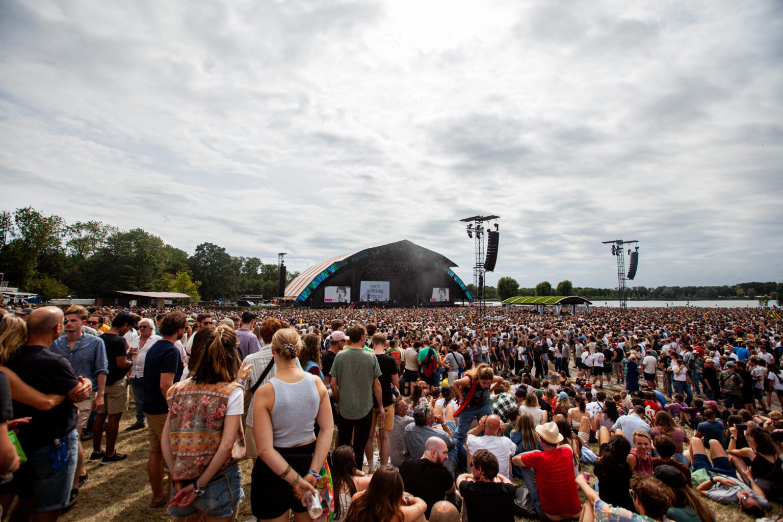 Drie annuleringen voor Down The Rabbit Hole 2026, vervangers al bekend ...